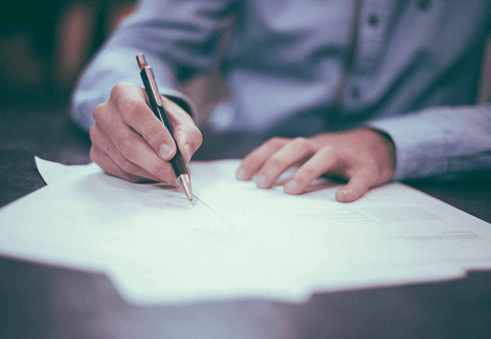 Le contrat de courtage - Conseils pratiques et juridiques - Comptoir ...